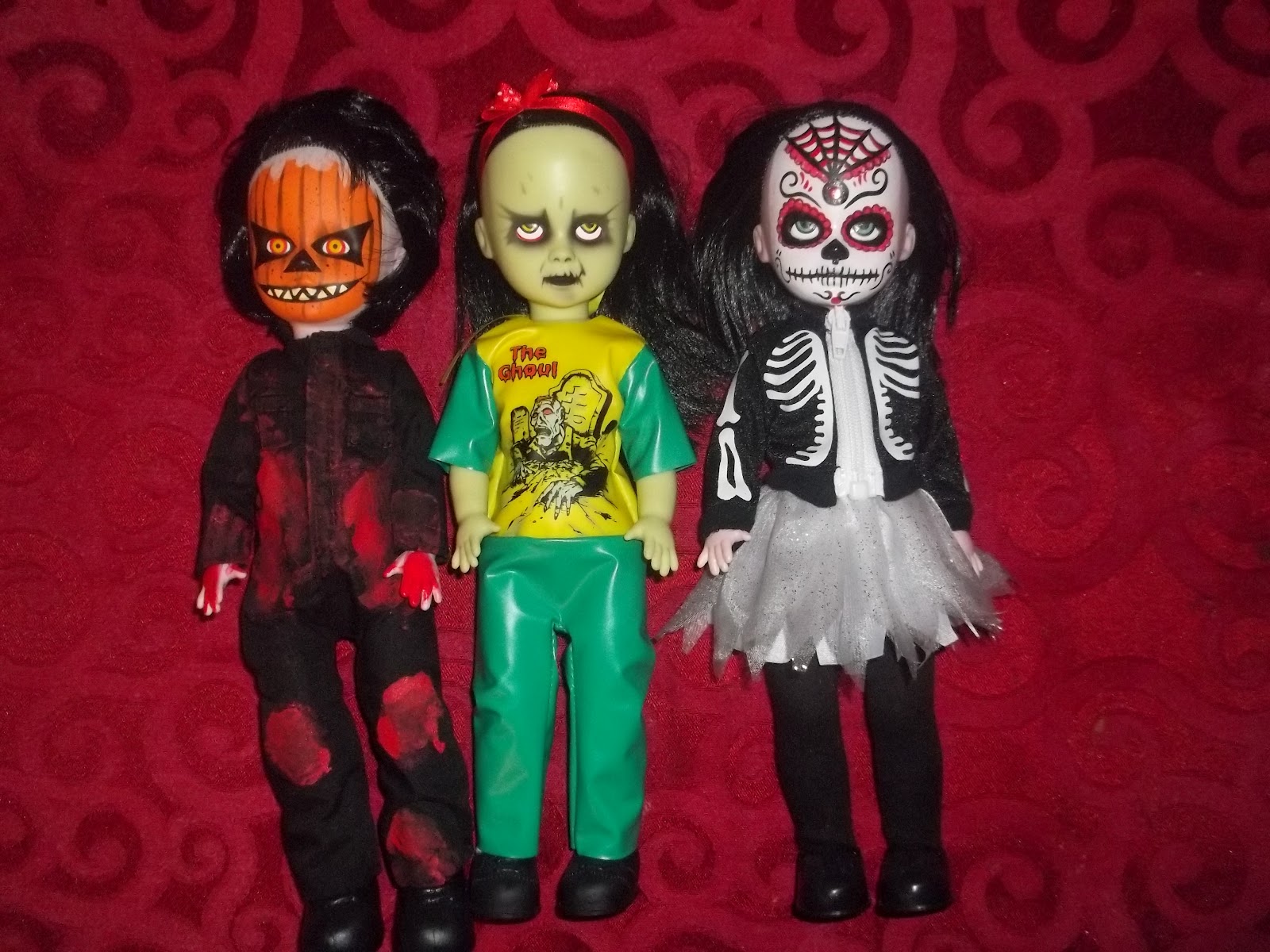 Life in The Dollhouse: Living Dead Dolls Retro Halloween Set
