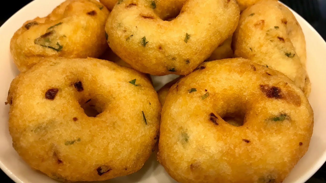 Sri Lankan Food: Ulundu vadai