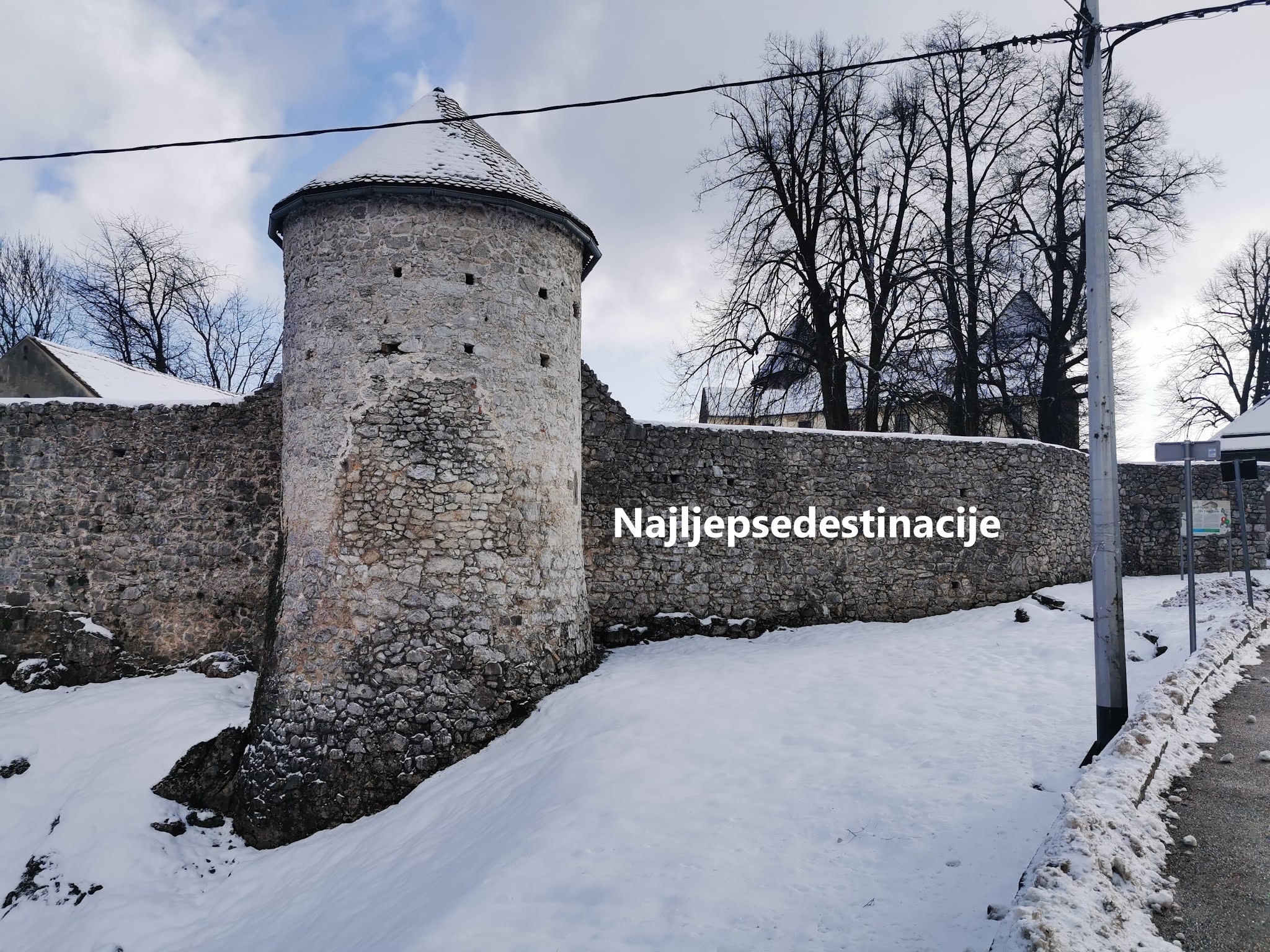 Bajkoviti grad Ogulin 🌄