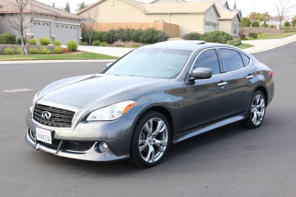 2012 Infiniti M56X - Classic Auto Restorations