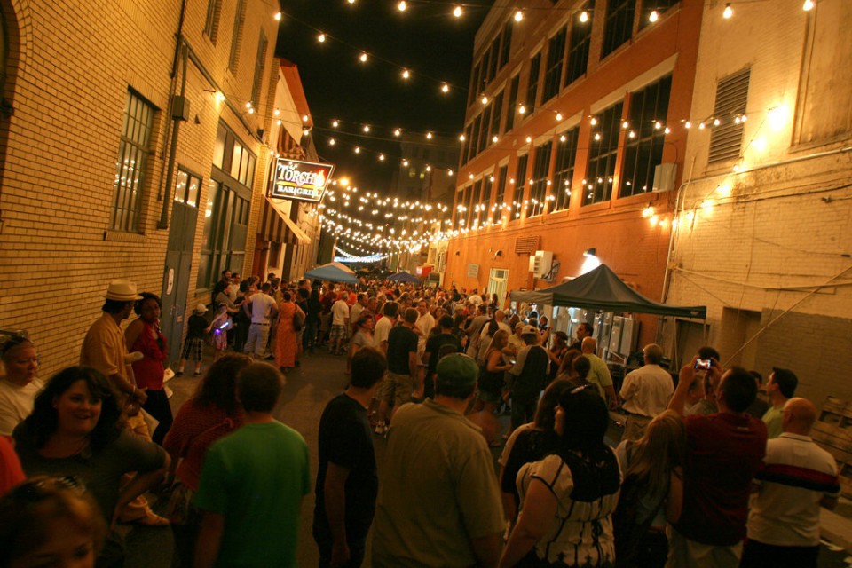 MOTORCITYBLOG: UPCOMING (Sat. July 9): Buckham Alley Fest in Downtown Flint