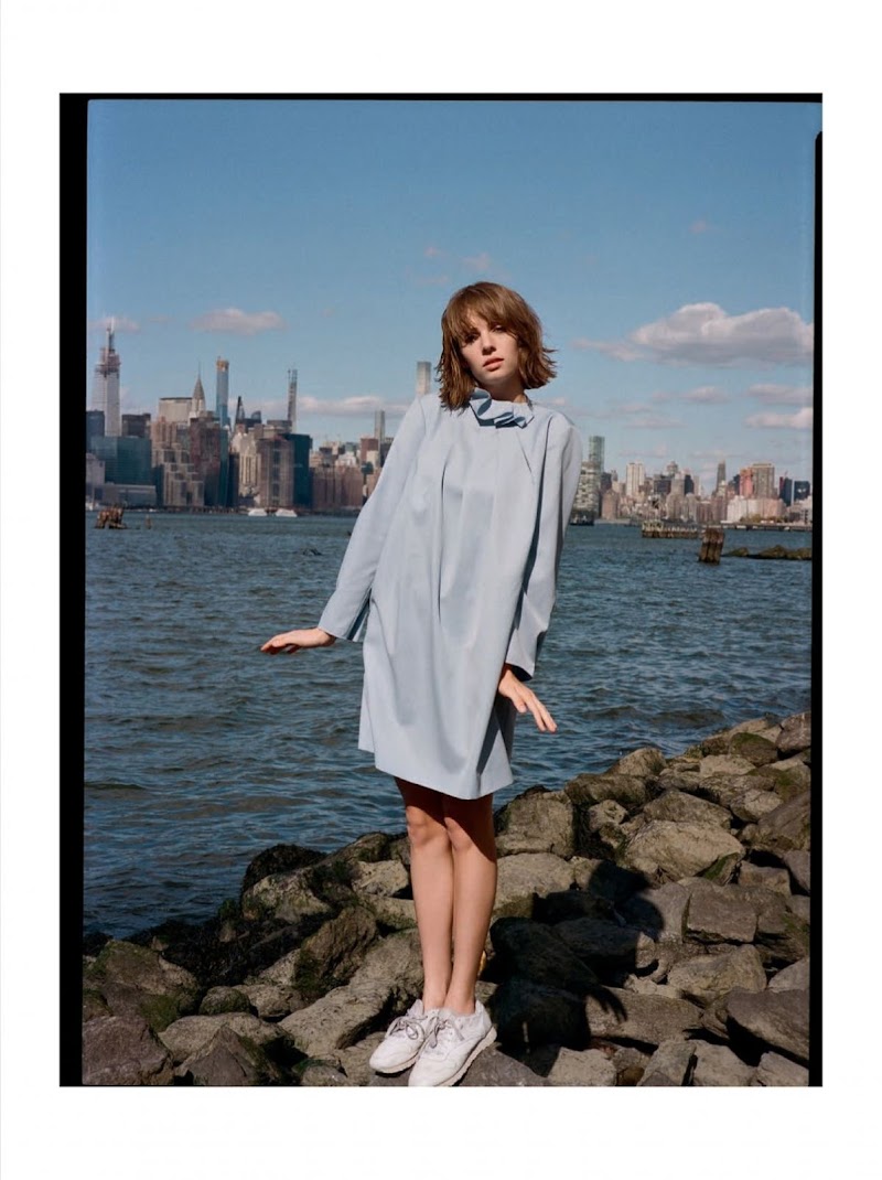 Maya Hawke Featured in Glamour Magazine Spain -Jan 2020