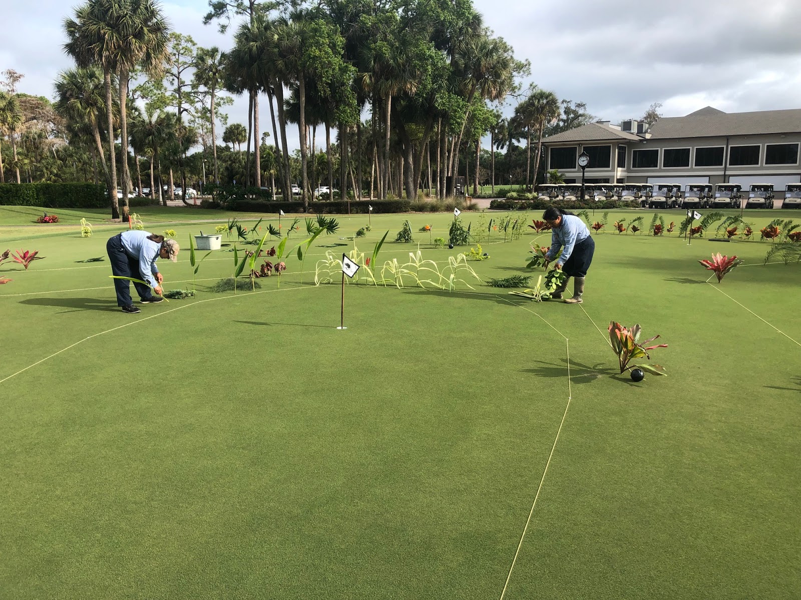 The Forest Country Club Agronomy : Men's Invitational Putting Contest