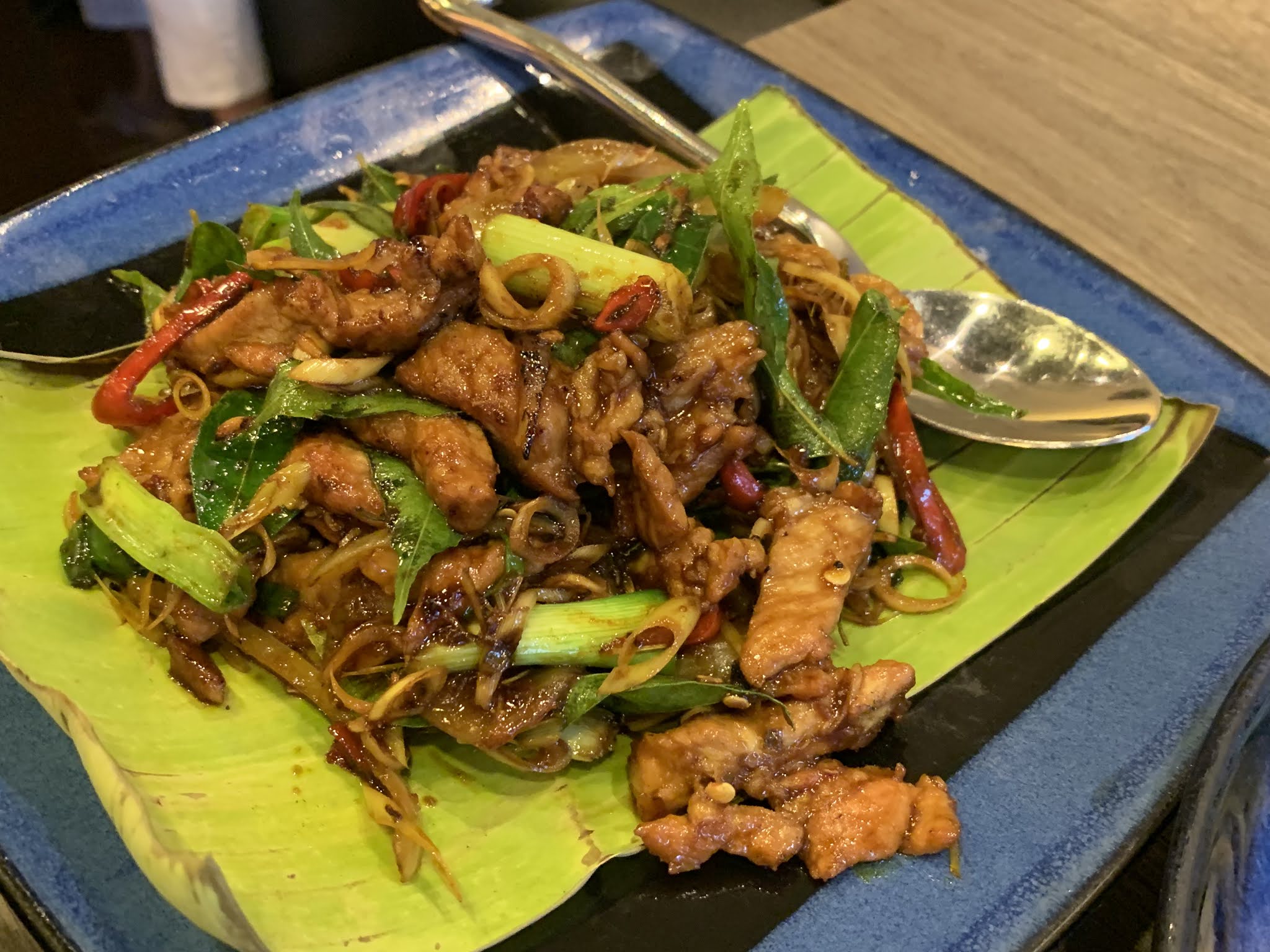 pat-foodtravel: Sawadee Thai Restaurant