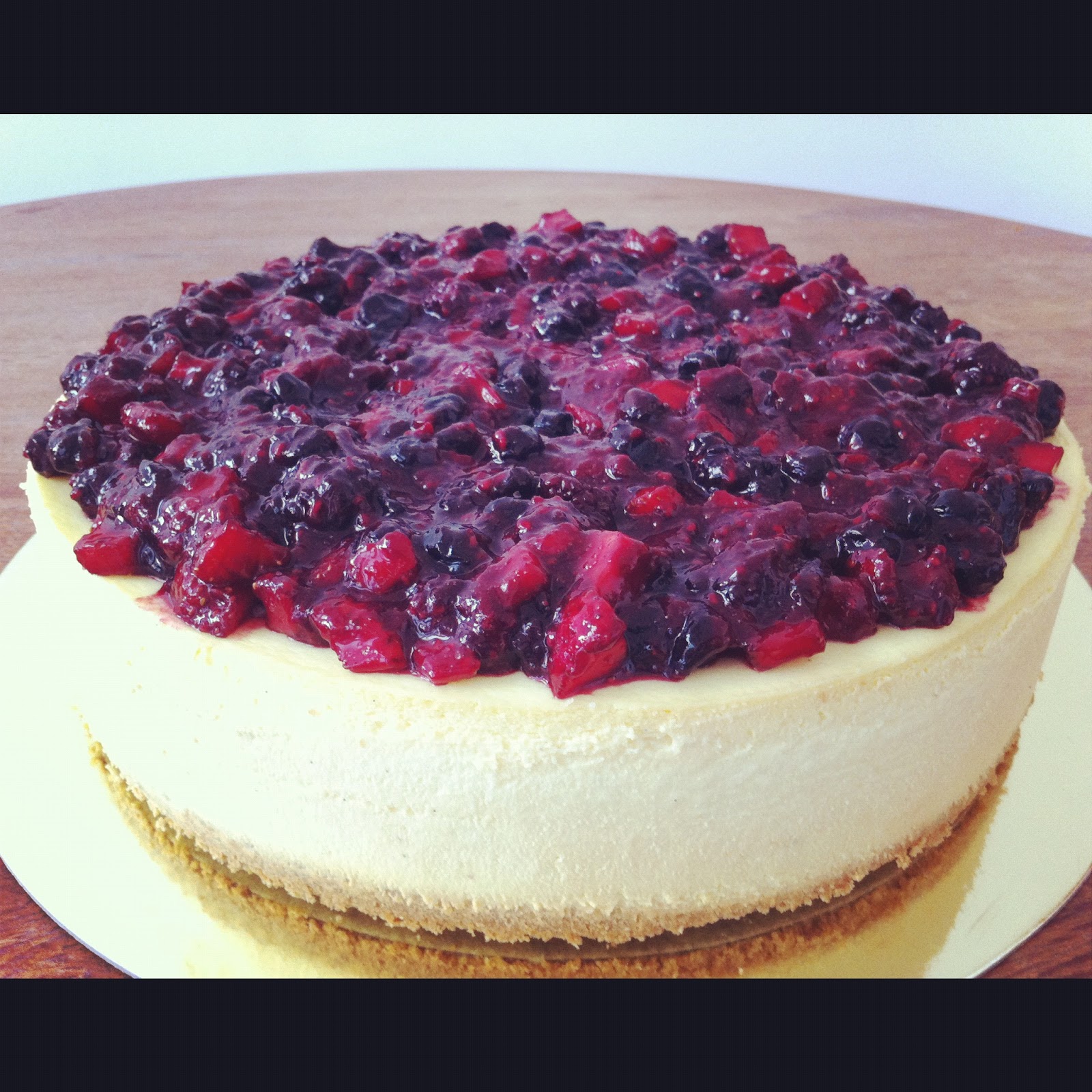 Cheesecake perfeito no Brasil ?!?! Uma melhor que a outra…. – Do Pão do ...