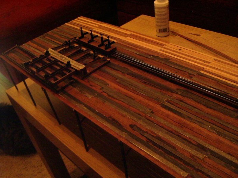 Steven's Valley RR: On30 sawmill from scratch -- machinery (5)