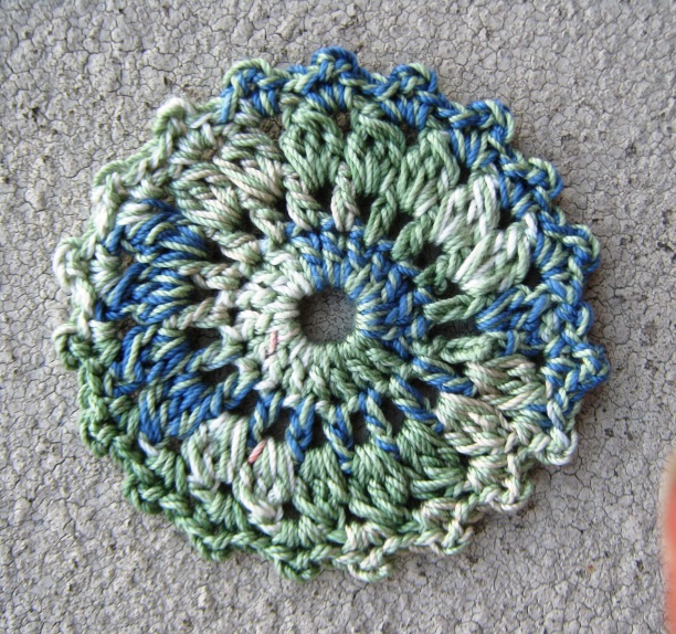 Annie Bebop's Coloring Book: Peace card, ruler sleeves and spool pin ...