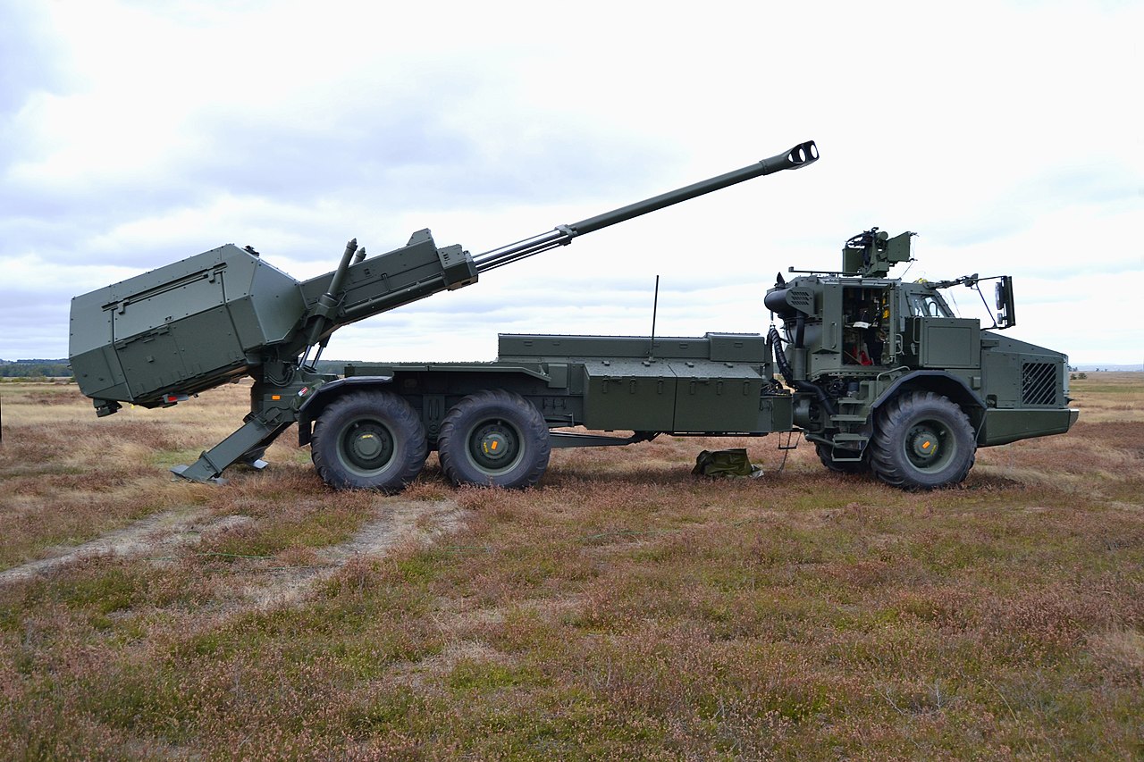 WARFARE Blog: BAE SYSTEMS BOFORS FH-77 BW 52 ARCHER. O martelo de ...