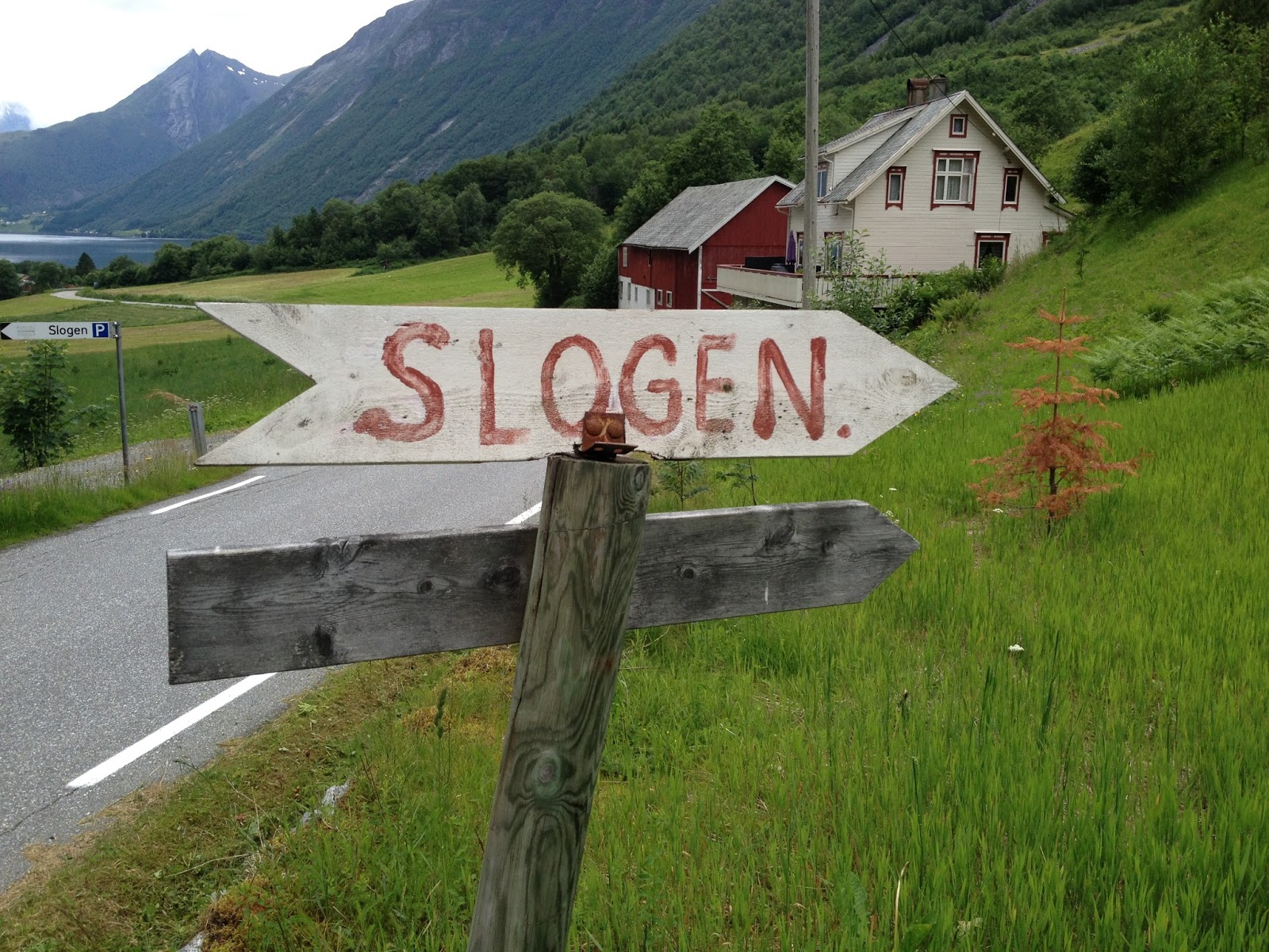 Fjellturer på Sunnmøre: Slogen