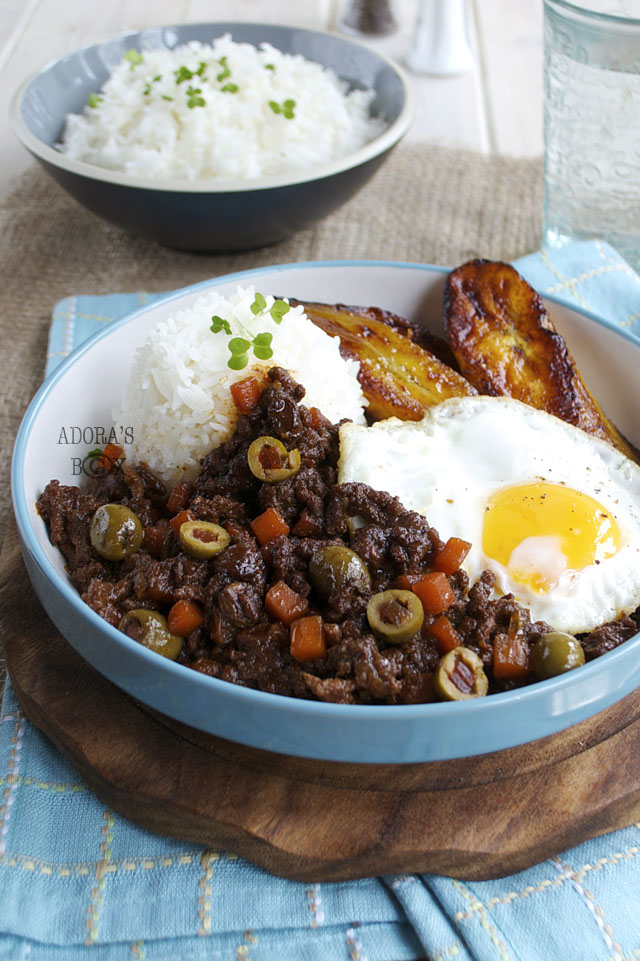 Adora's Box: ARROZ ALA CUBANA