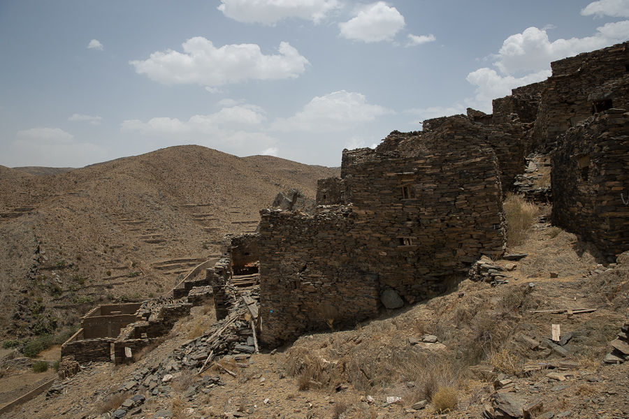 Birds of Saudi Arabia: Al-Kalada Ancient Village – Bani Saad