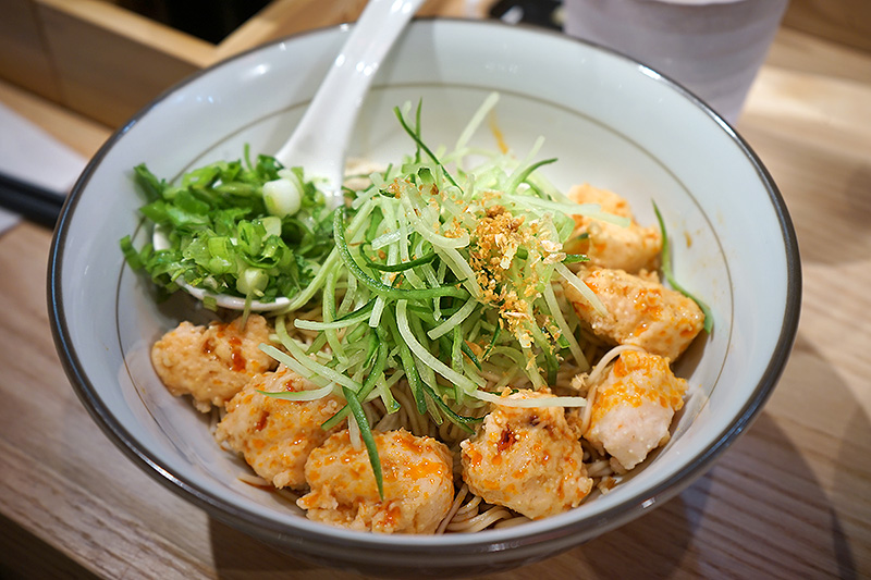Le Shrimp Ramen is now open at South Coast Plaza, Orange County - Vegas ...