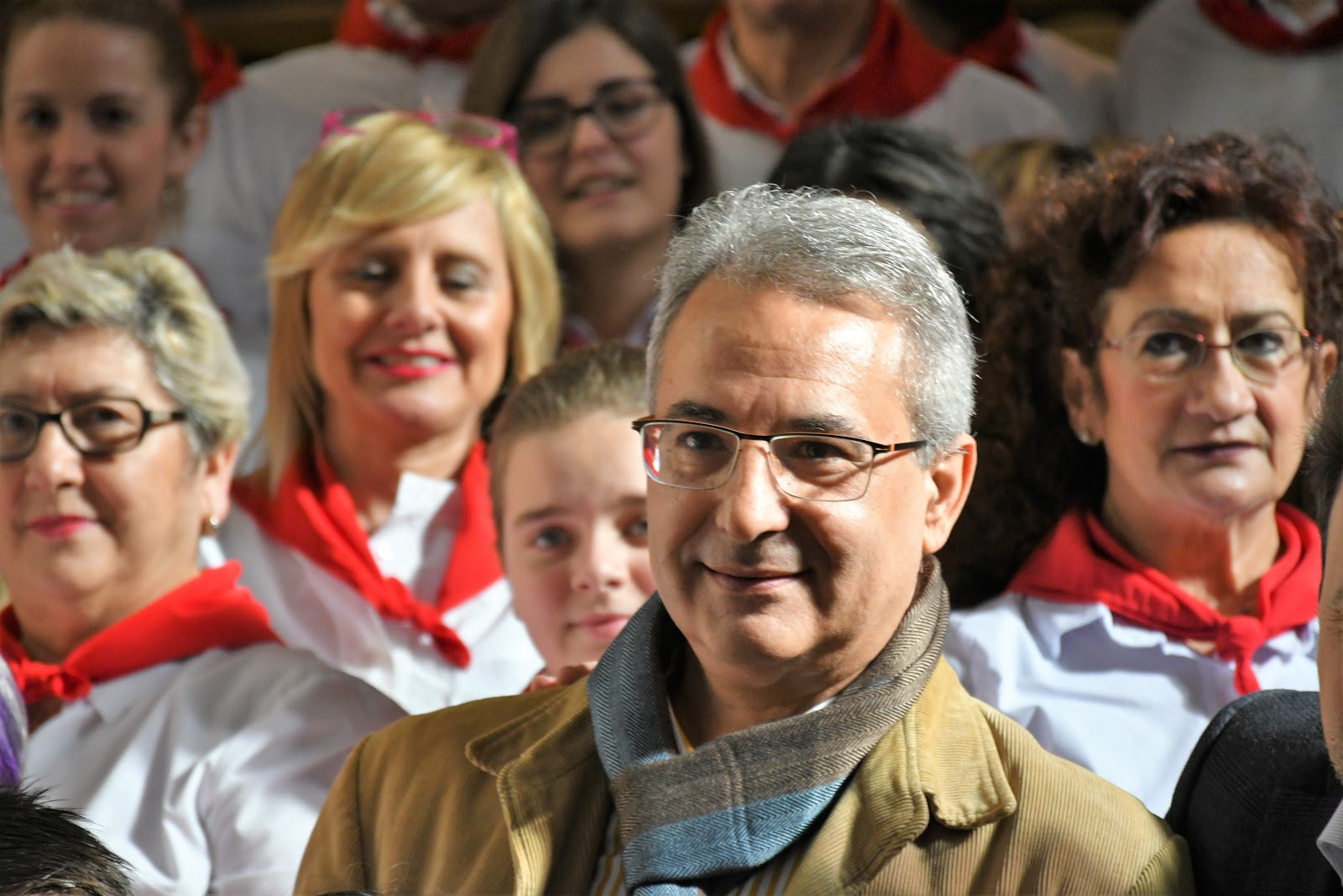 Jotas y Joter@s: Misa Navarra (Campanas del Alba) Homenaje a Tomás ...