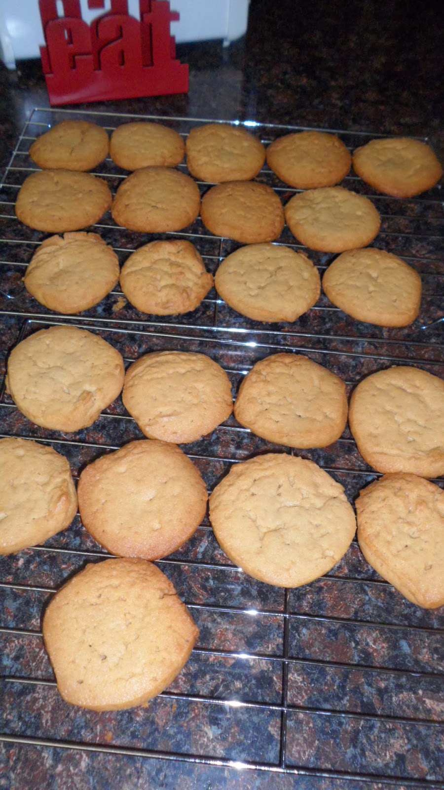 4 P's in a Pod: Super Easy Homemade Slice and Bake Cookies