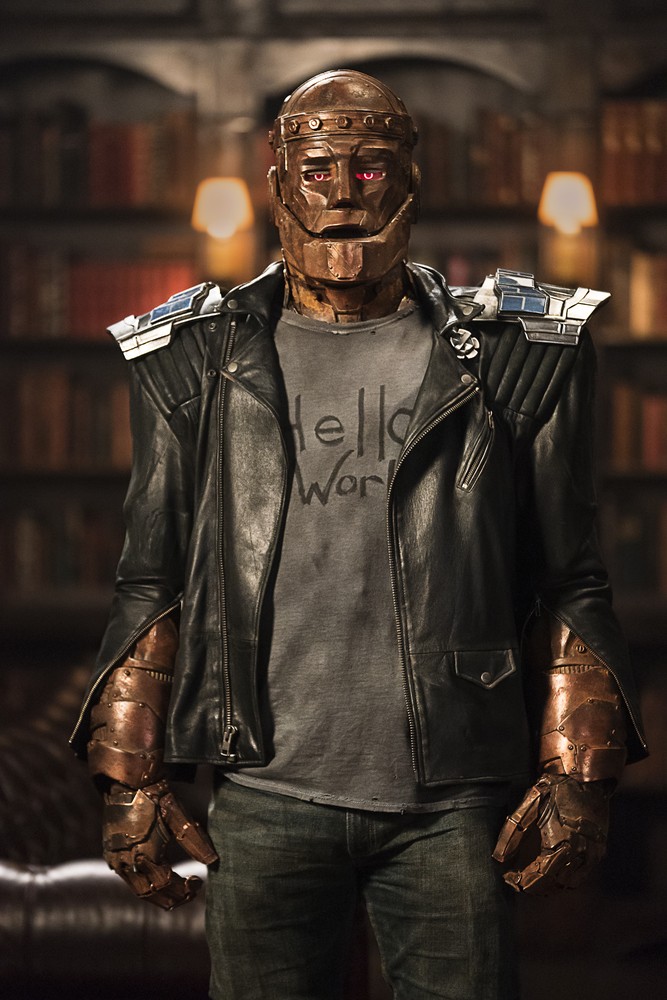 SNEAK PEEK : DC's "Doom Patrol" On HBO Max