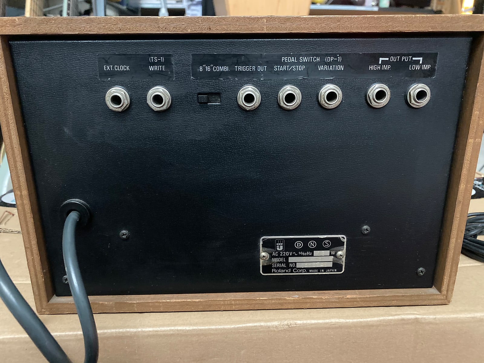 MATRIXSYNTH: Roland CR-78 CompuRhythm Used by Arturia