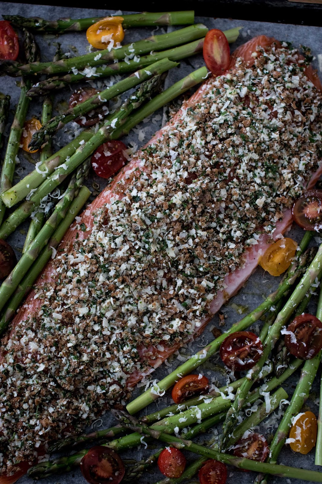 Kaikki äitini reseptit: KUORRUTETTU LOHIFILEE