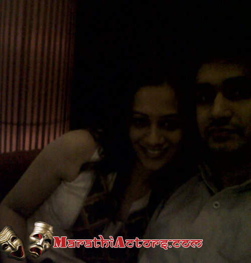 marathi actor and actress: Spruha Joshi is engaged with varad laghate ...