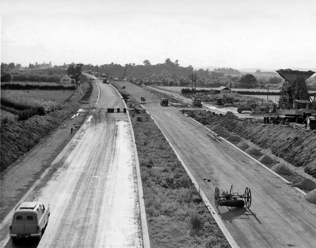 Malvern's Lost Railway: Ripple M50 Bridge