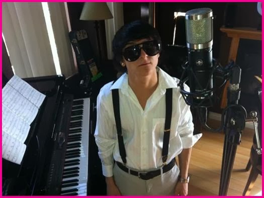 Rational-Spirited Girl: Coolest styles of Mitchel Musso