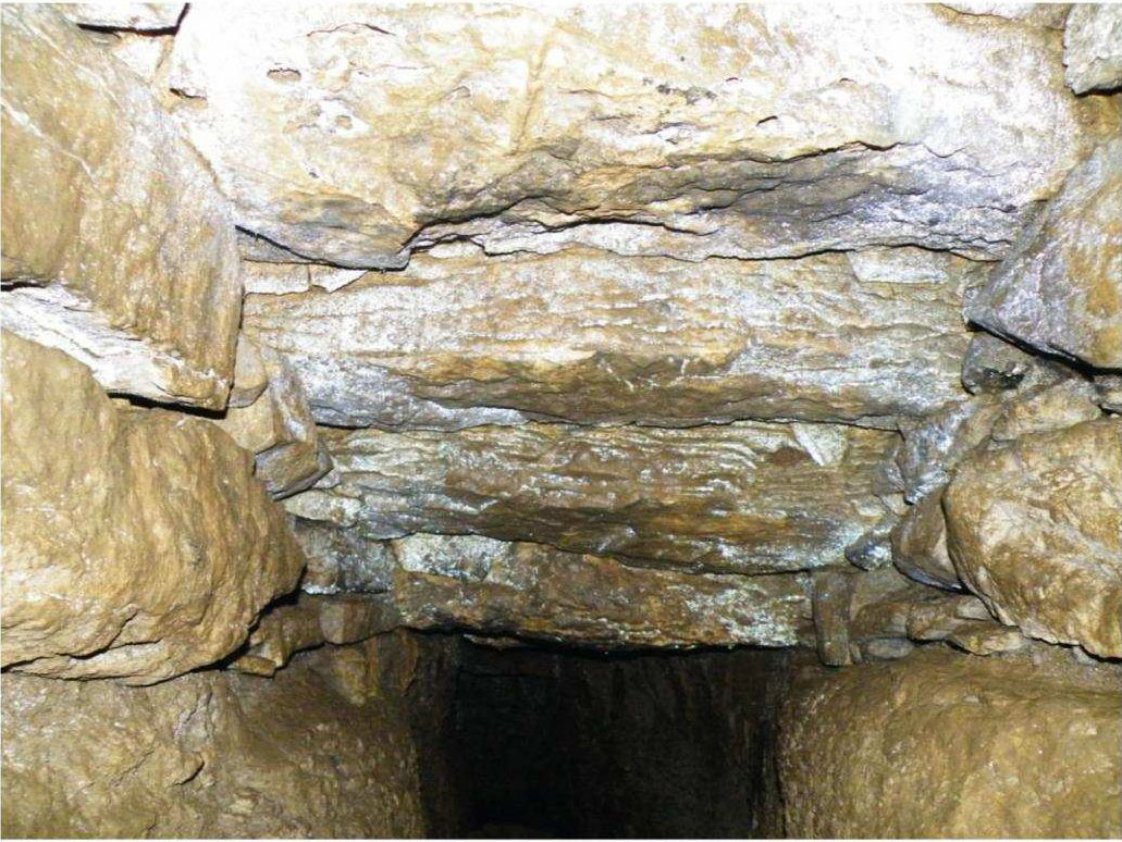 The Standing Stone: Guest Post: "Oweynagat from Torch Lights to ...