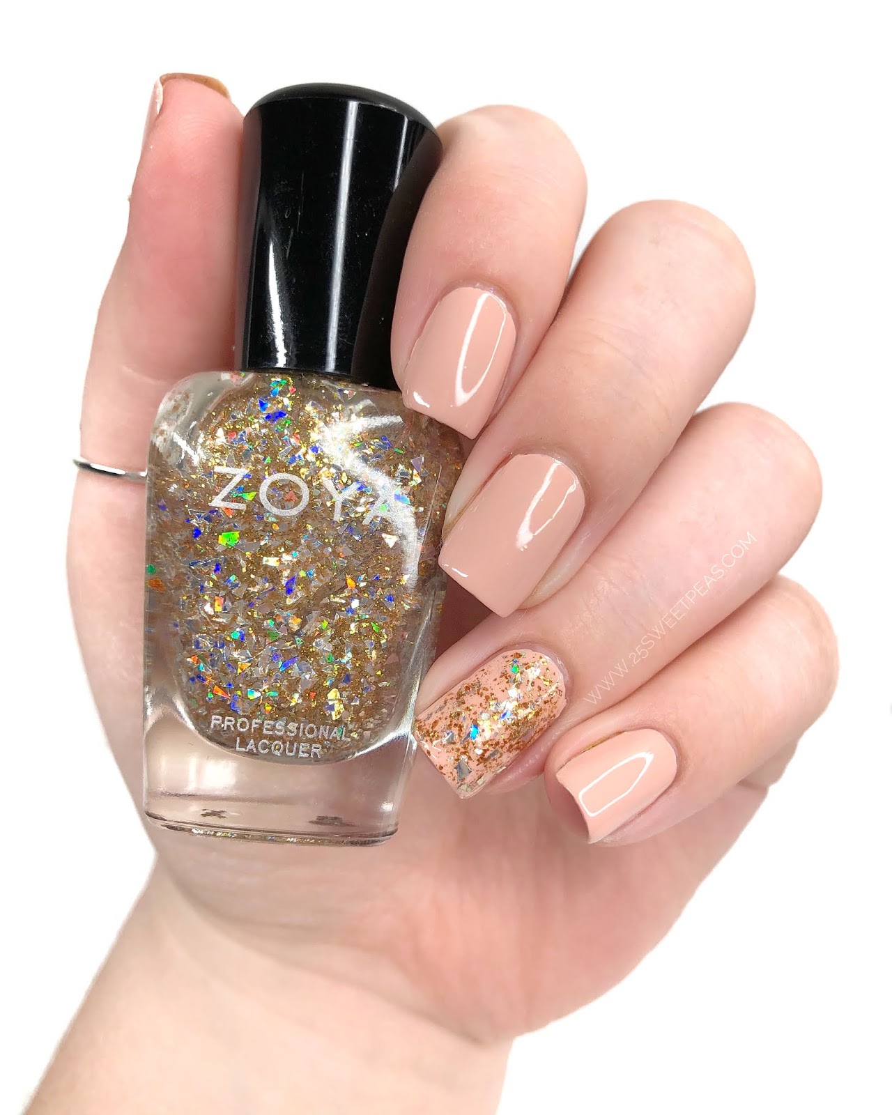 Zoya Twinkling | Holiday 2019 Collection — 25 Sweetpeas