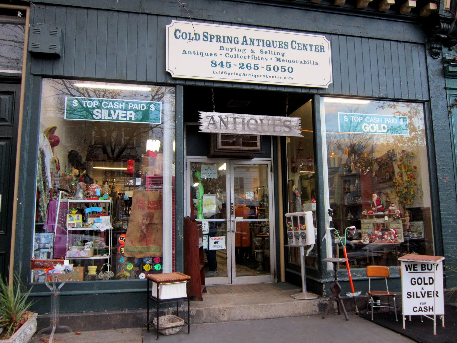 Idiosyncratic Fashionistas: A Day on the (Small) Town: Jean's Birthday