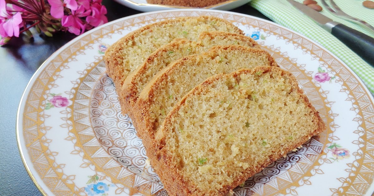 Γλυκό κέικ με κολοκυθάκια / Zucchini Bread | Cook And Feed