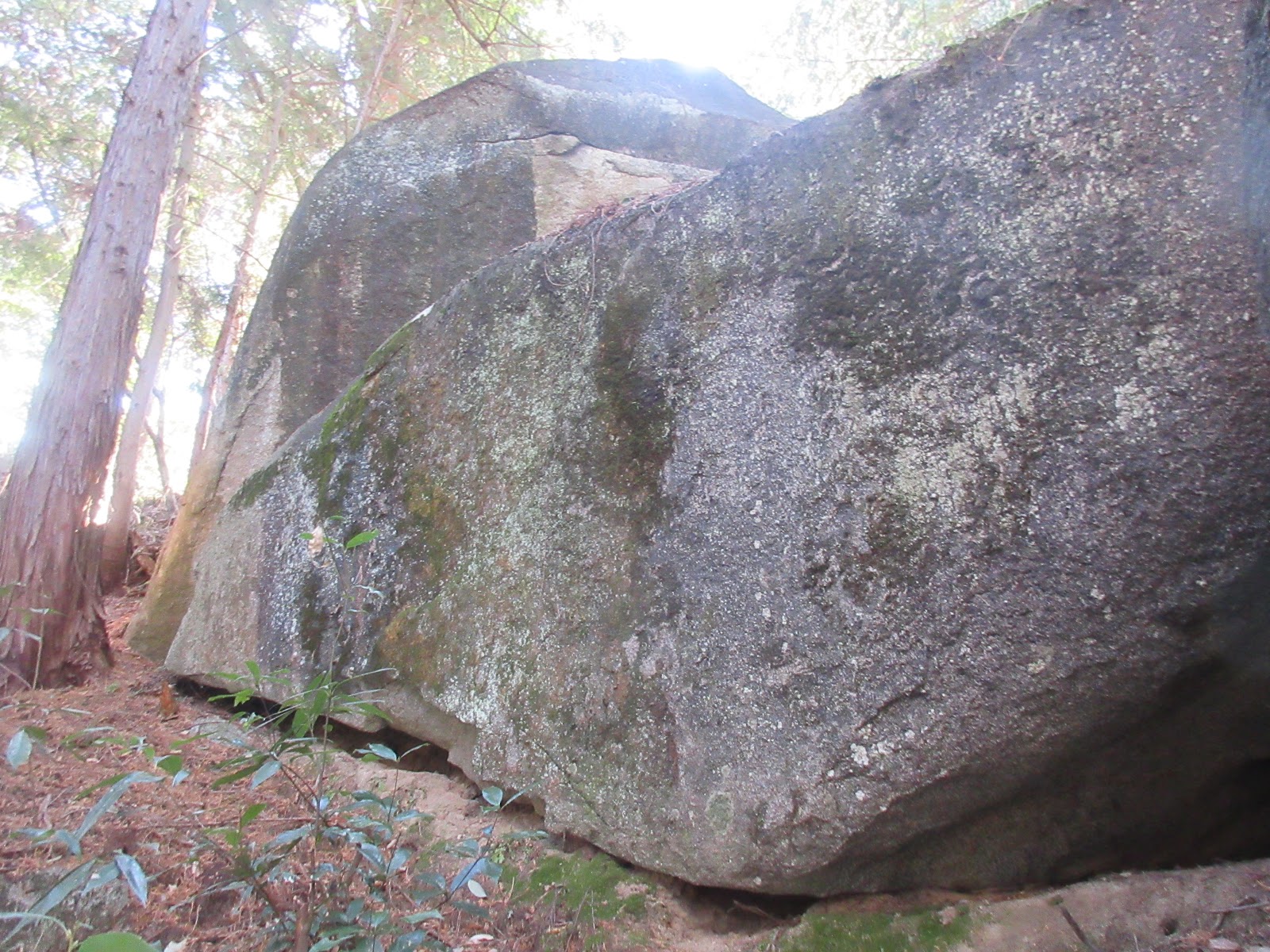 Sacred gateways of Japan: Japan's ancient megaliths & OOPARTS - photo ...