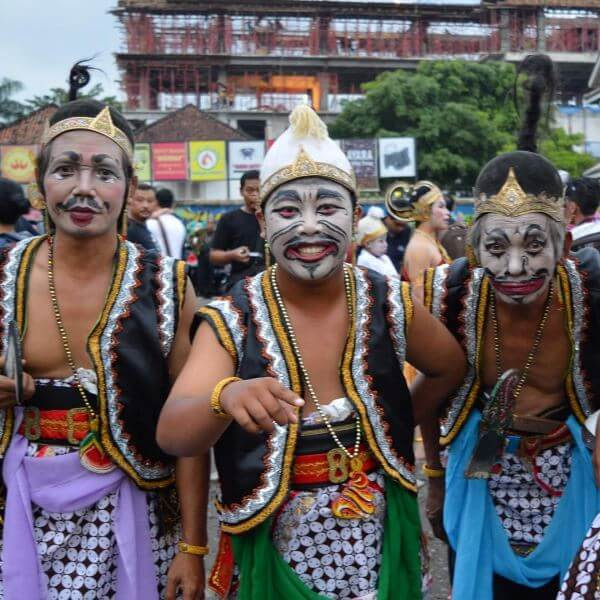 Awesome Cultural Night Carnival for Yogyakarta 260th Anniversary