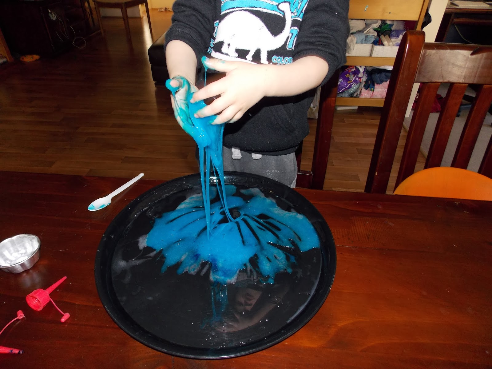 The World of a Busy Mum: Ickey Sticky Gooey Goo