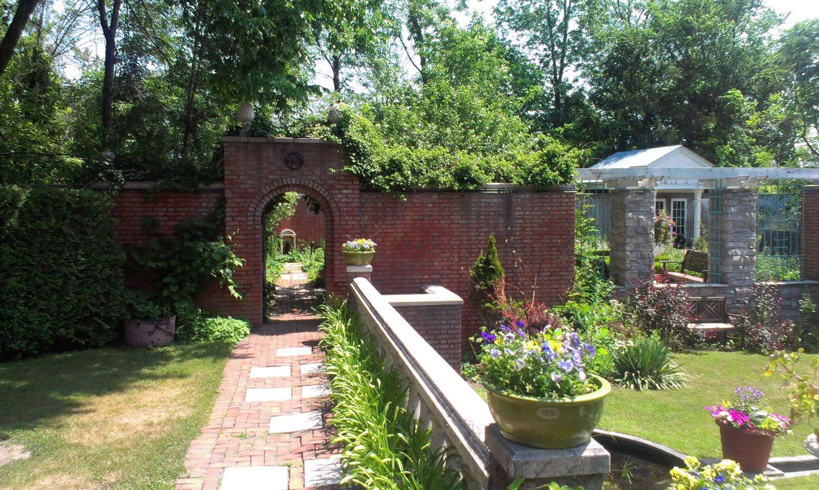 Tweed Horticultural Society