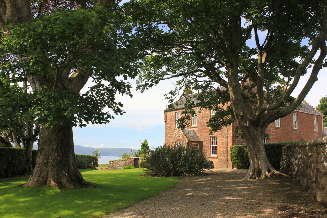 Dougarie Estate: House of Machrie - Royal Brush