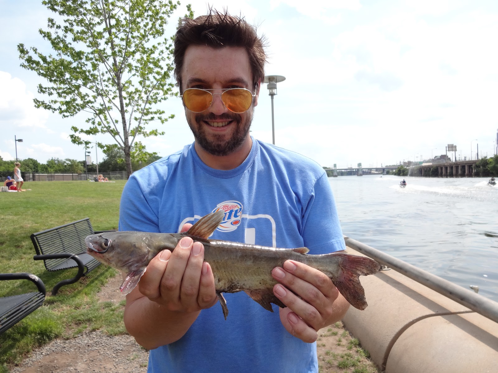 Extreme Philly Fishing: Catfish Season is Open! "Catfishing" 101 - Are ...