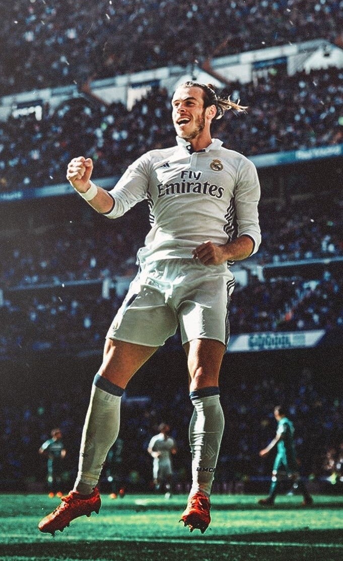 Bale Siêu Anh Hùng Tỏa Sáng Cúp C1