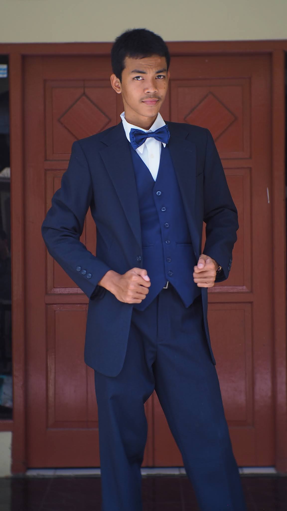 ALASAN PRIA BER JAS AKAN TAMPAK LEBIH MENARIK DAN ELEGAN - Sewa Jas Jogja