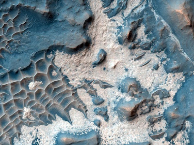 bensozia: Night Labyrinth, Mars