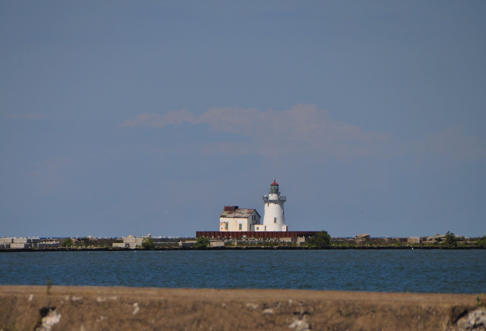 WC-LIGHTHOUSES: CLEVELAND HARBOR WEST PIERHEAD LIGHTHOUSE-CLEVELAND, OHIO