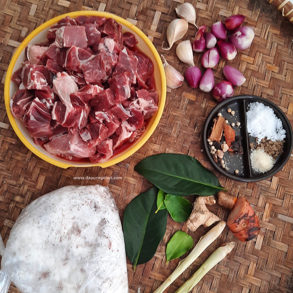 Empal Gentong Khas Cirebon Buatan Sendiri