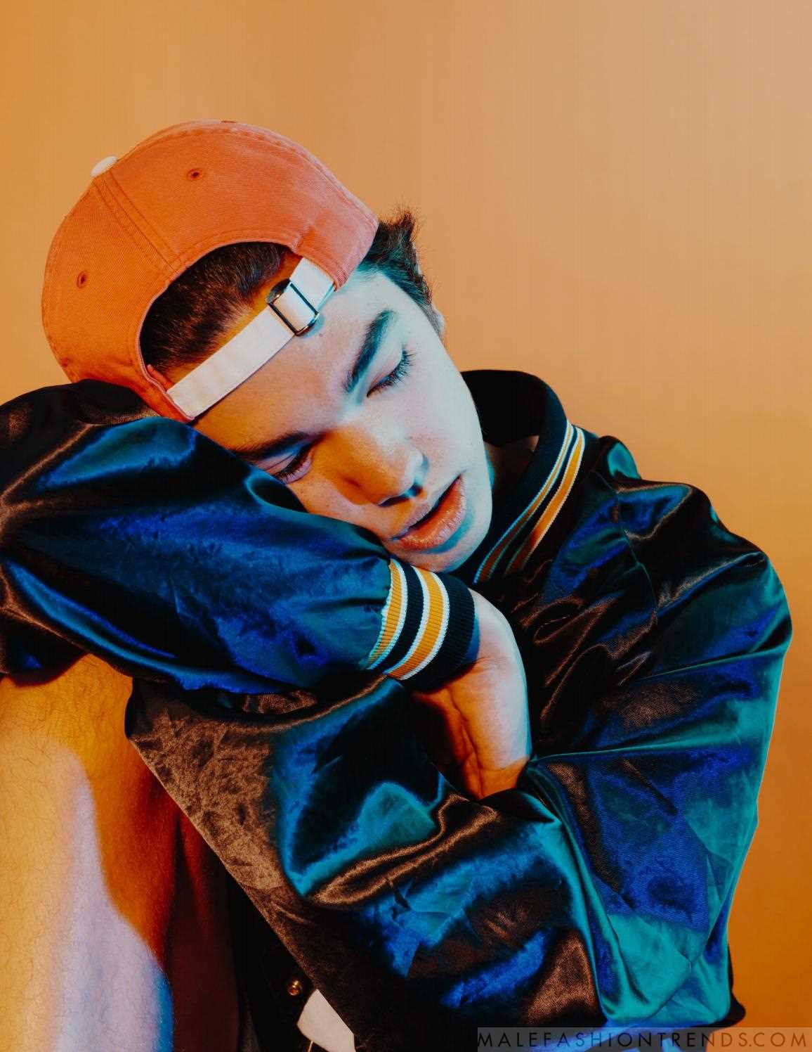 Conan Gray, la estrella salida de internet en el número de Septiembre ...