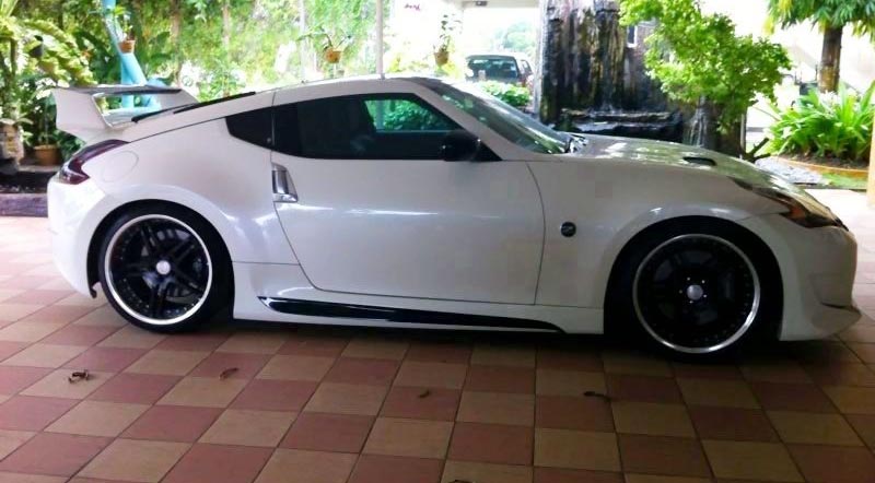 JDMPLAYGROUND: 370z Power House Amuse Body Kit