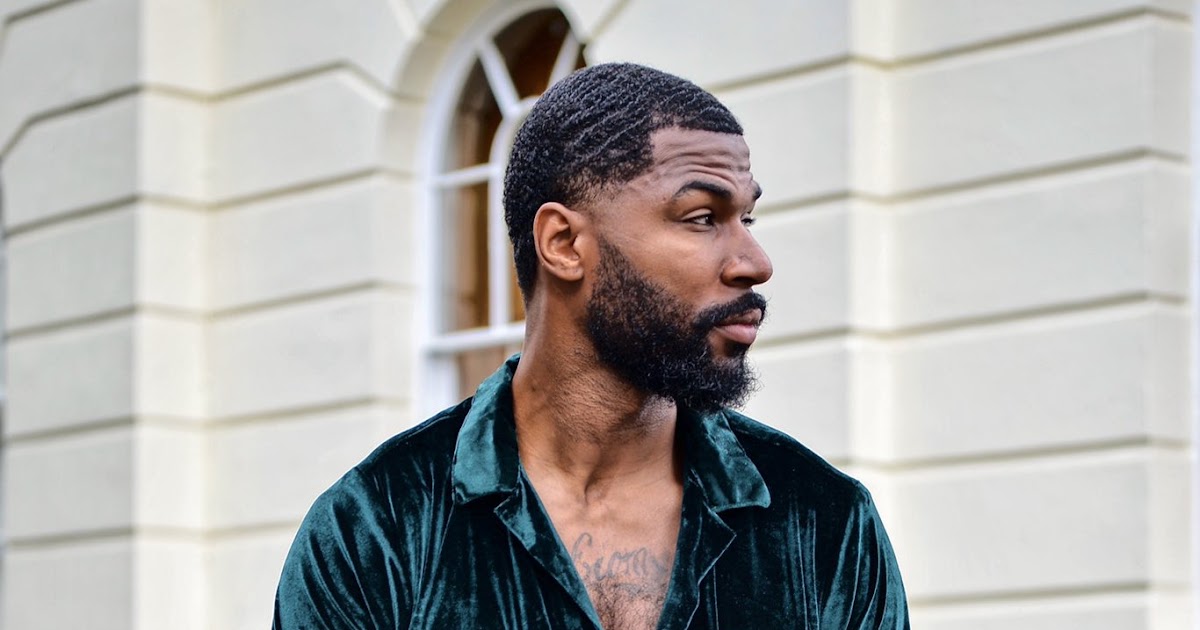 BBNaija Star Mike Edwards Drops Stunning Photos Of Himself To Celebrate ...