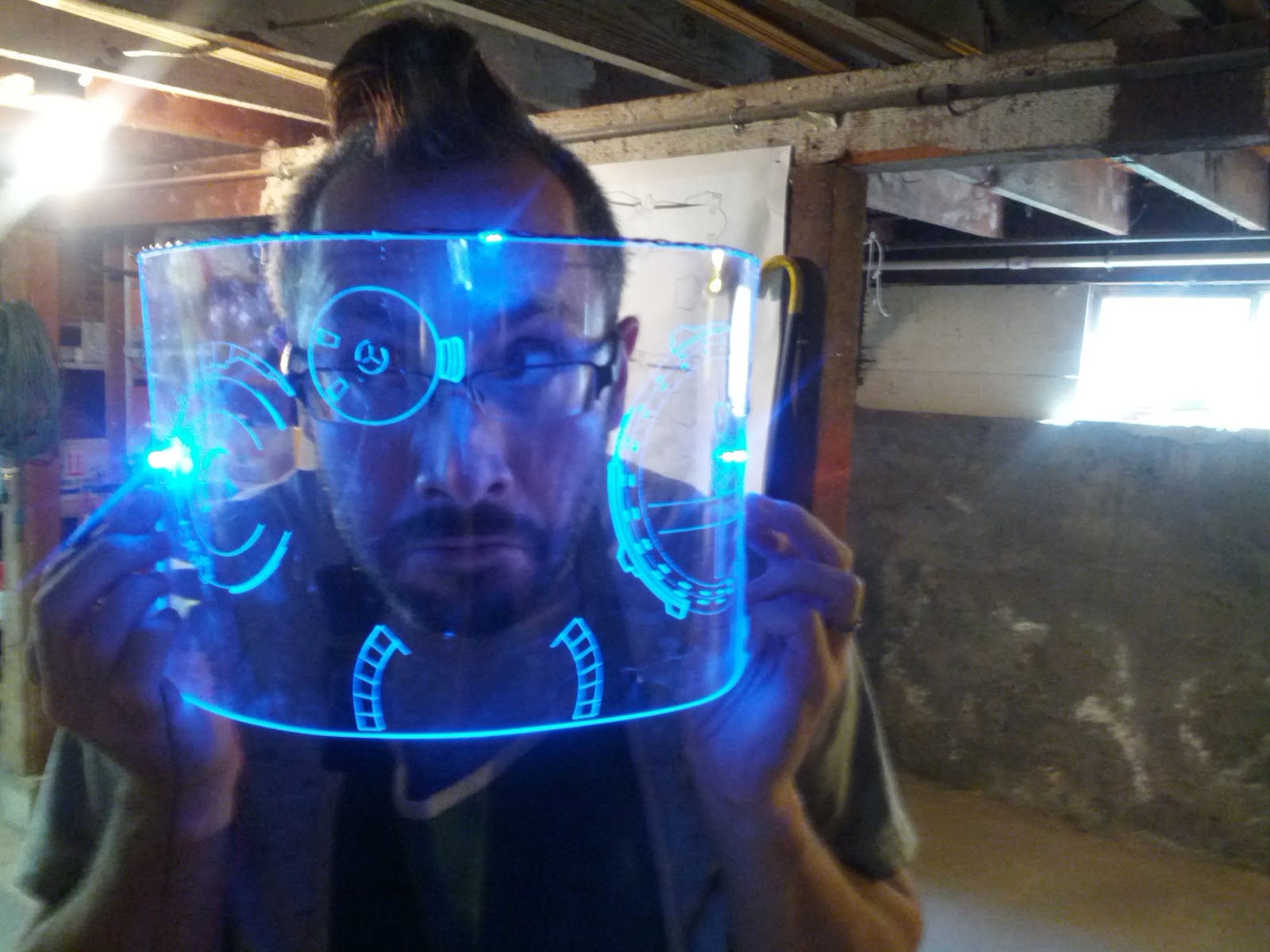 R and J Cosplay: Tony Stark's HUD..how'd you do that?