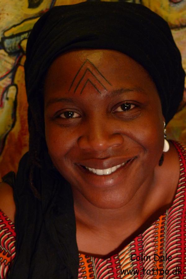 MAKONDE PEOPLE: EAST AFRICA`S MASTER CARVERS AND SLAVE RESISTANCE TRIBE