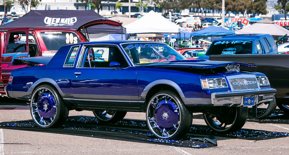 BIKERS/KUSTOM/MEETING/MUSIC....: LOWRIDER, KUSTOM CARS, MUSCLE CARS.....