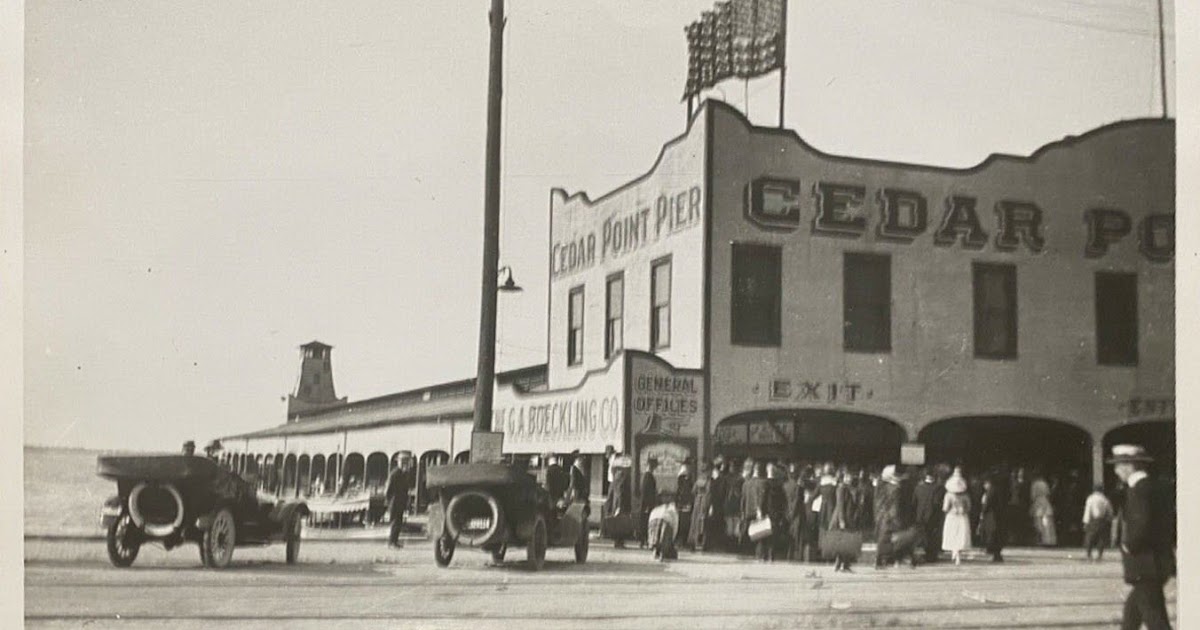 Watch Tower History: "New" photographs from Cedar Point, Ohio (1922)