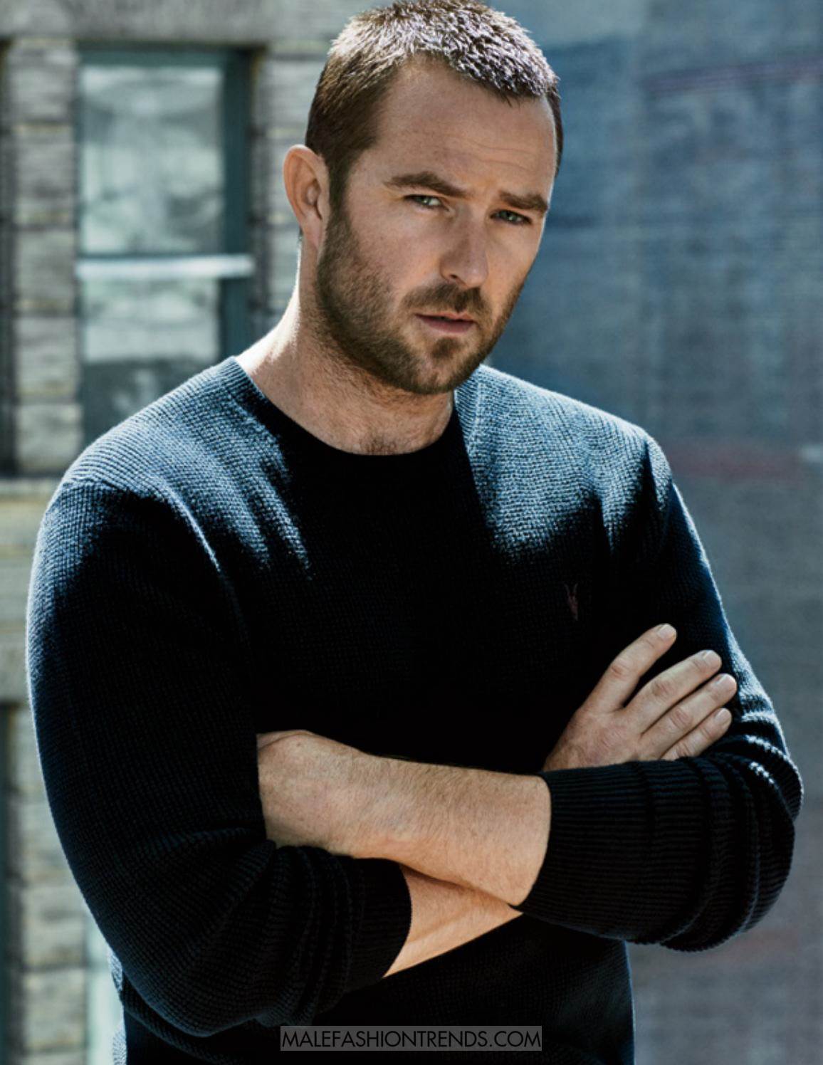 Sullivan Stapleton por Marco Pedde para Man of Metropolis