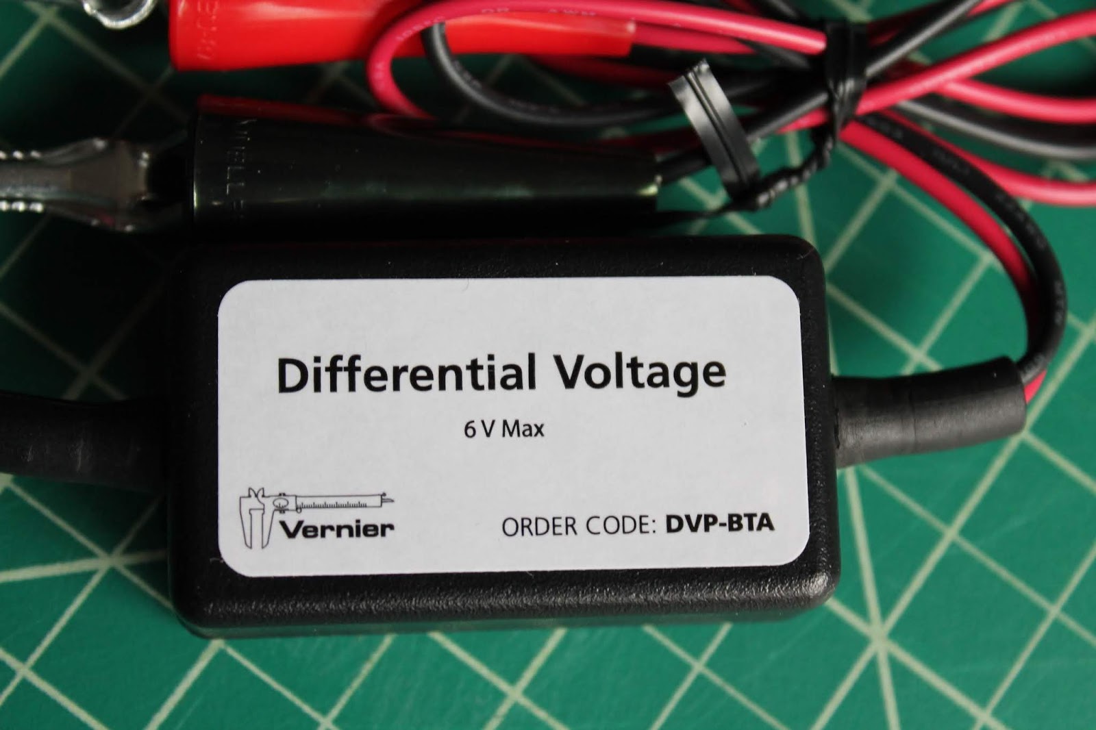 Physics is supposed to be fun!: Vernier Differential Voltage Probe DVP-BTA