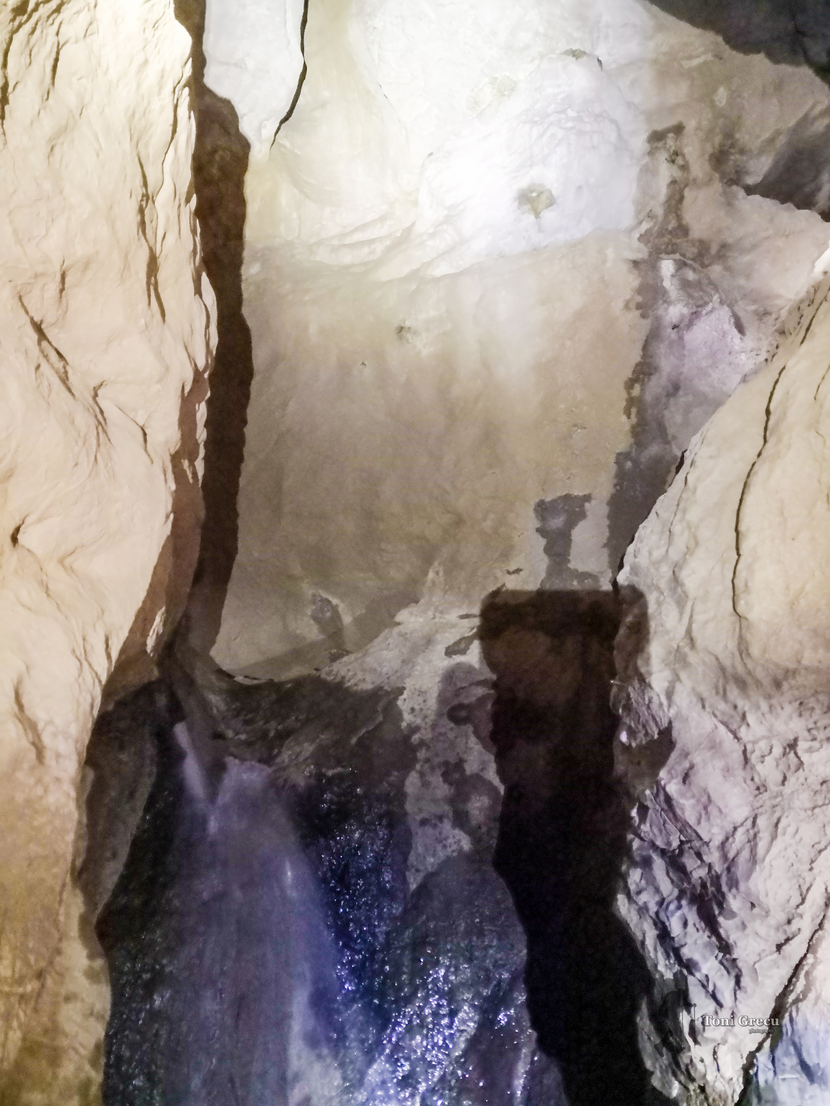 Pestera lui Pestereanu si Muzeul viu "La Origini" ~ Jurnal de drumeții