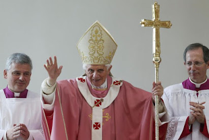 Laetare Sunday: What is that Pink (or Rose) Sunday in Lent Called Again?